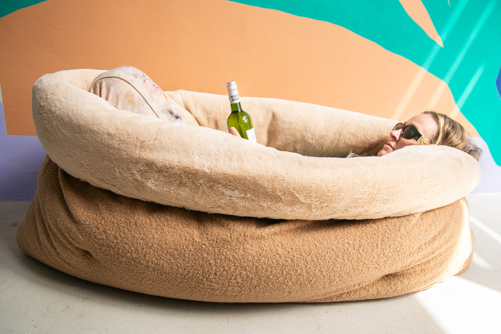 Teddy FLOOF FOR PEOPLE | Escape den | Cuddle cave | Room decor | Floor ...