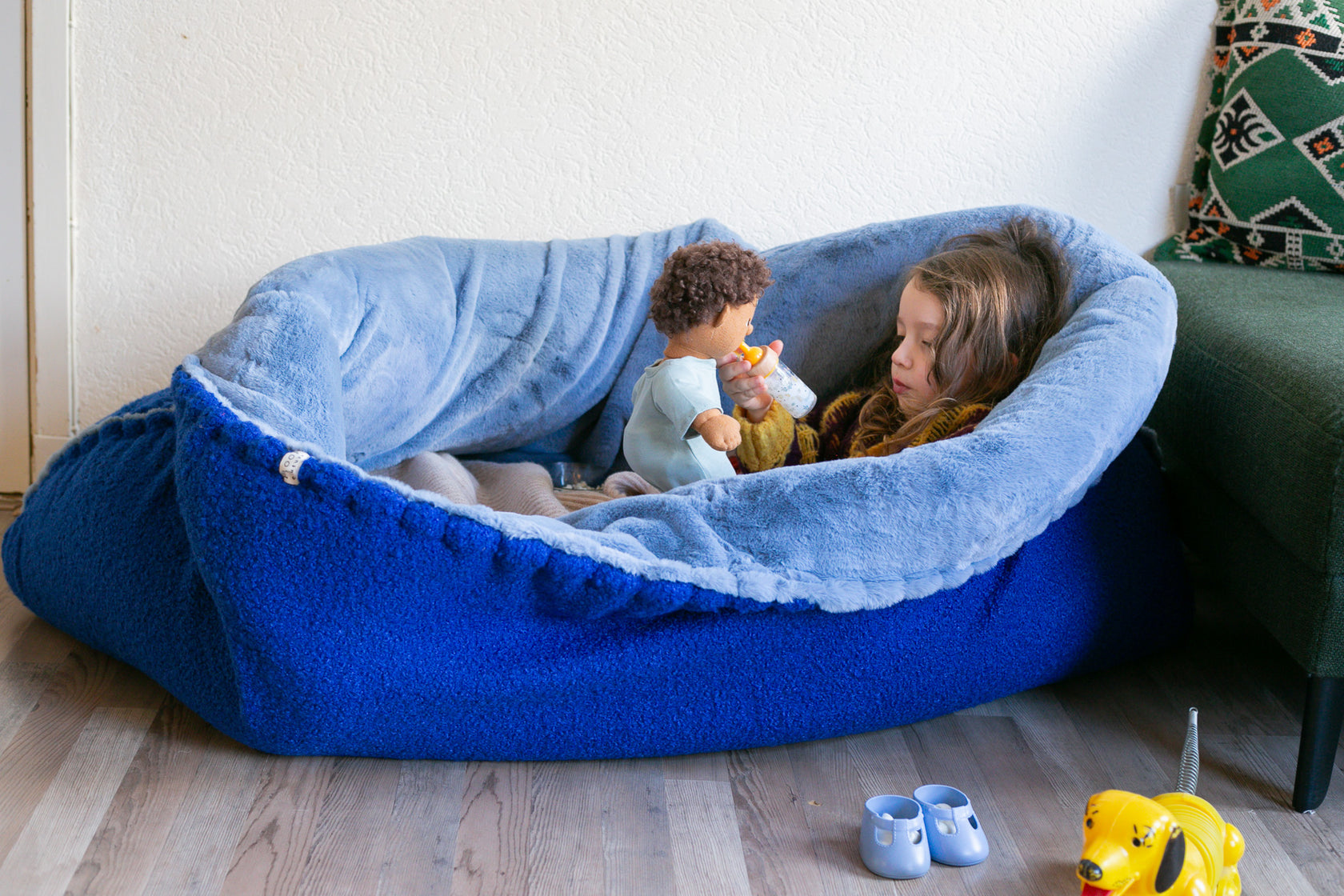 Teddy FLOOF FOR PEOPLE | Escape den | Cuddle cave | Room decor | Floor ...